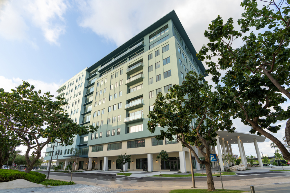Cayman's first 10-storey commercial building opens its doors | Dart
